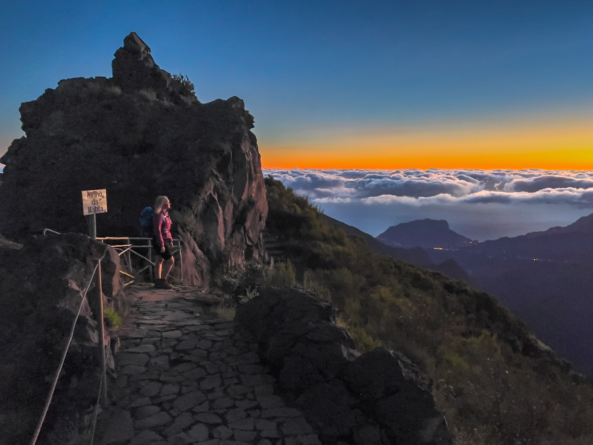 Pico do Arieriro to Pico Ruivo PR1 hike in Madeira - Our Beautahful World